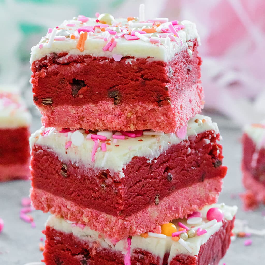 Red Velvet Cookie Dough Bars Recipe - We are not Martha