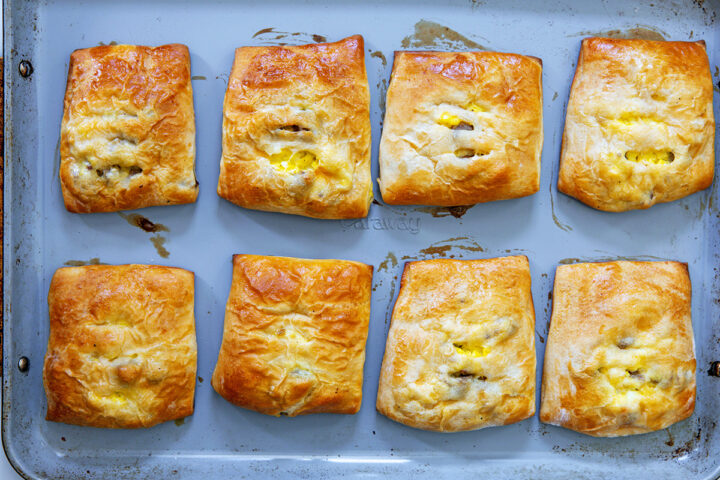 Breakfast Hot Pockets Recipe - We are not Martha