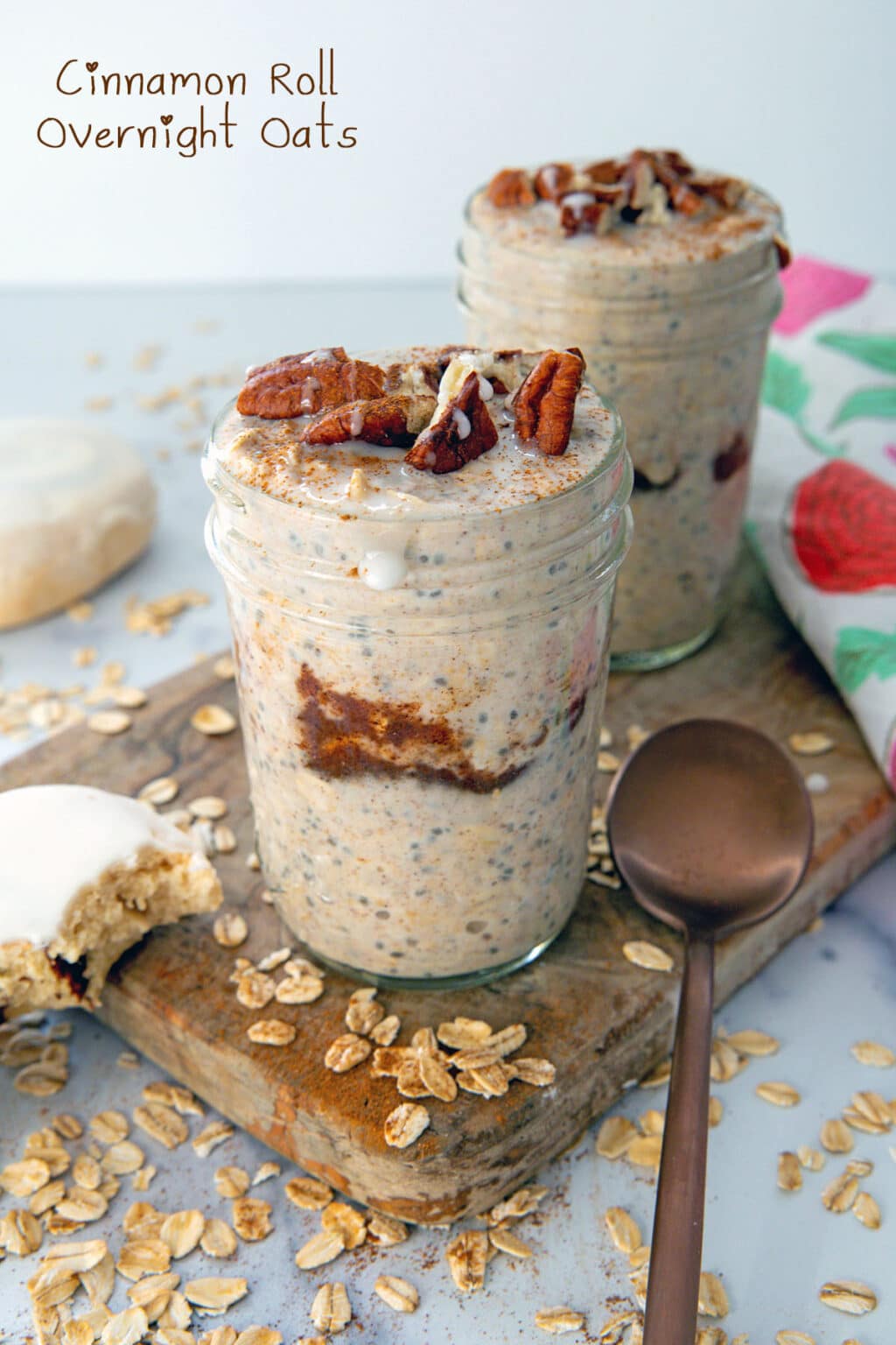 Cinnamon Roll Overnight Oats Recipe - We are not Martha