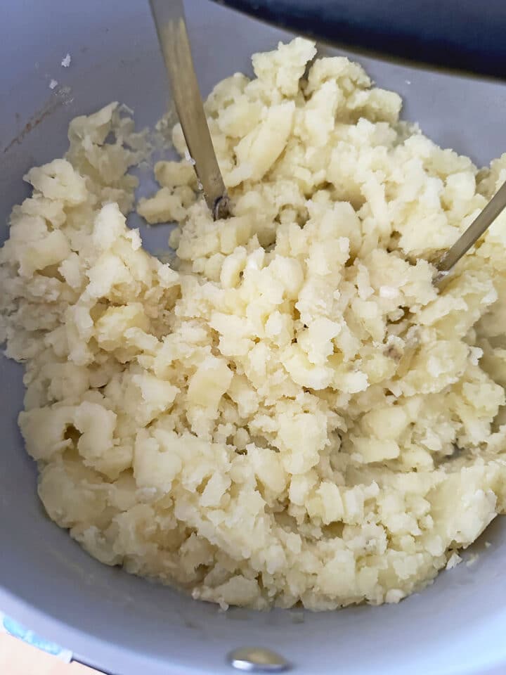Garlic Parmesan Mashed Potatoes Recipe - We are not Martha