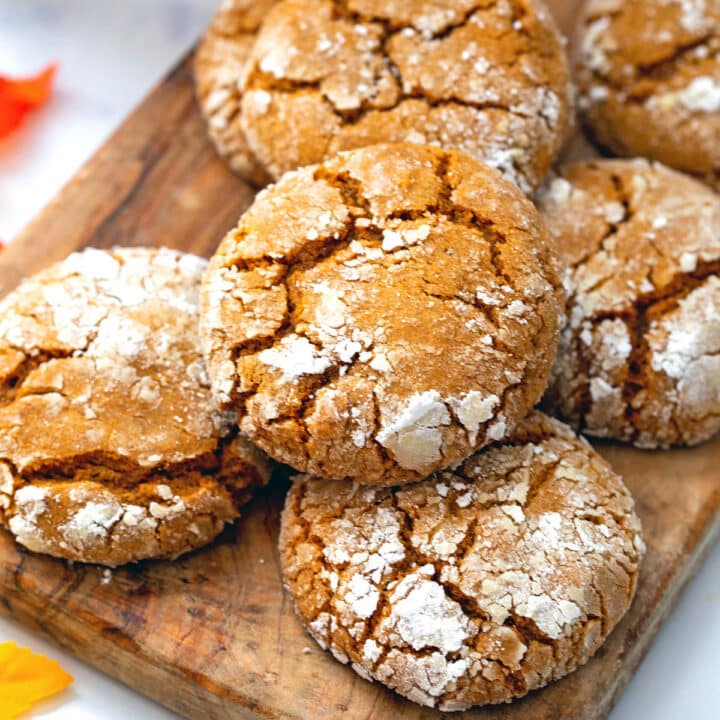 Molasses Crinkle Cookies Recipe - We are not Martha