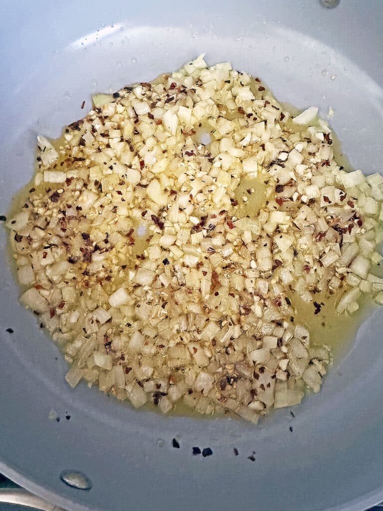 Spicy Spaghetti Recipe - We are not Martha