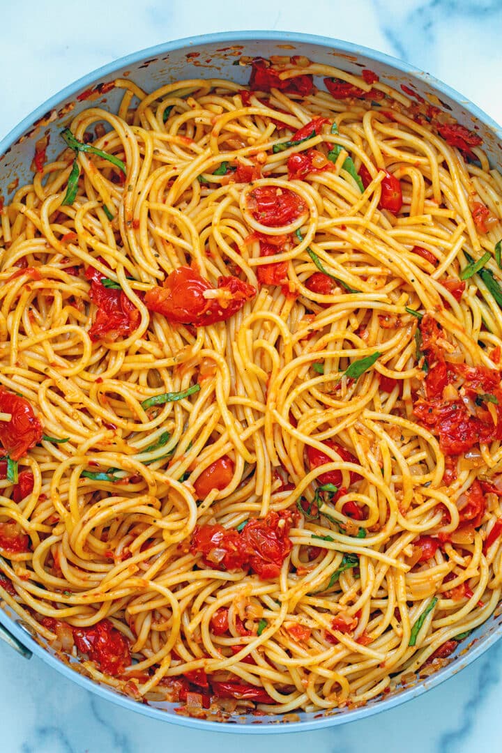 Spicy Spaghetti Recipe - We are not Martha