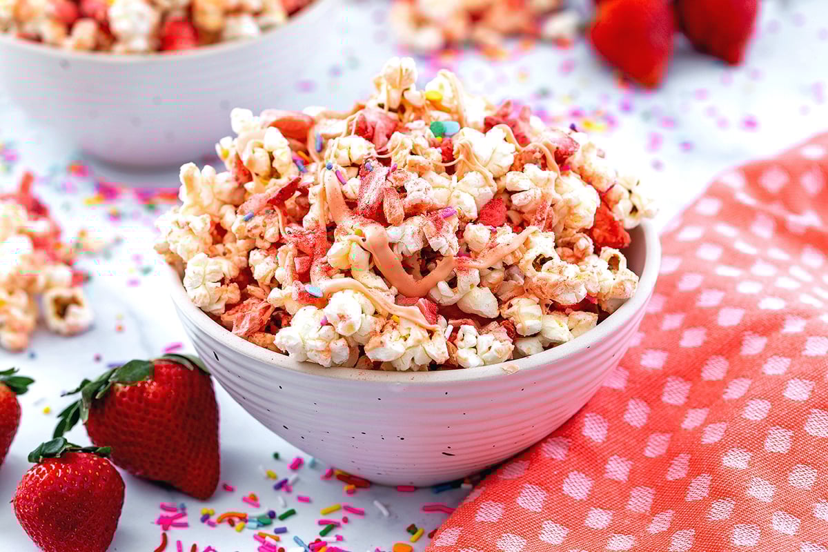 Strawberry Popcorn Recipe - We are not Martha